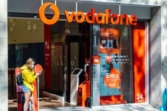 Vodafone Spain SIM Card - Best 2025 Guide for Tourists